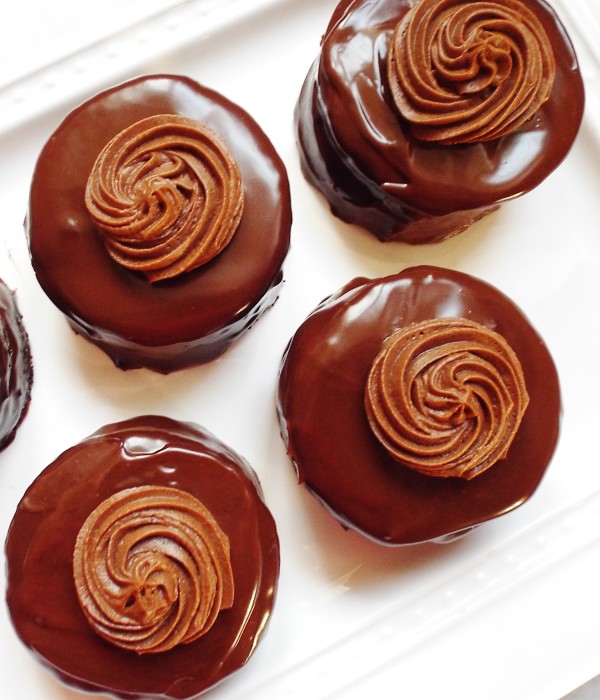 Mini Chocolate Ganache Cakes 012 (2) - Project Pastry Love